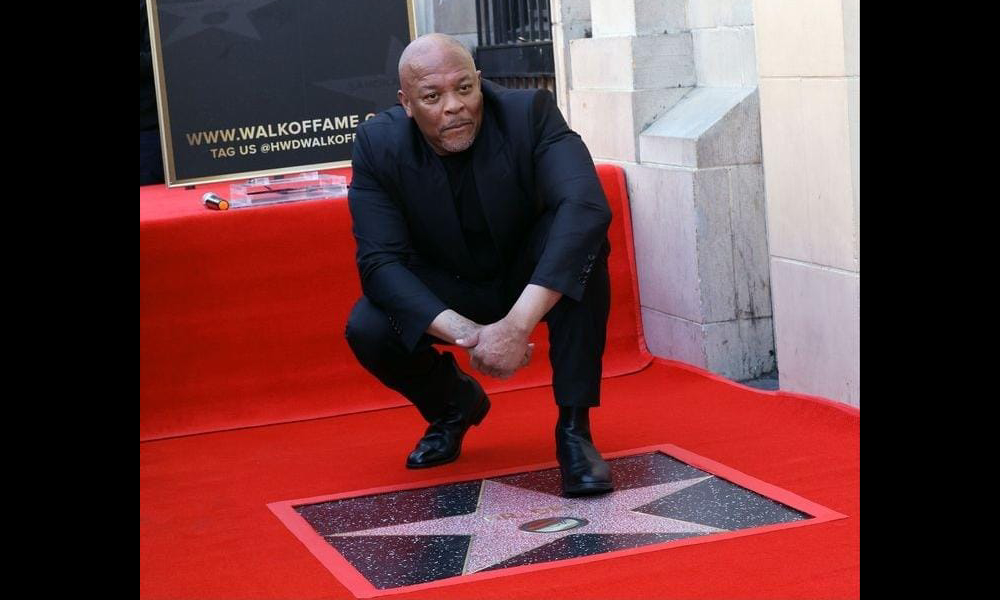 Rapero Dr. Dre recibe su estrella en el Paseo de la fama de Hollywood ...